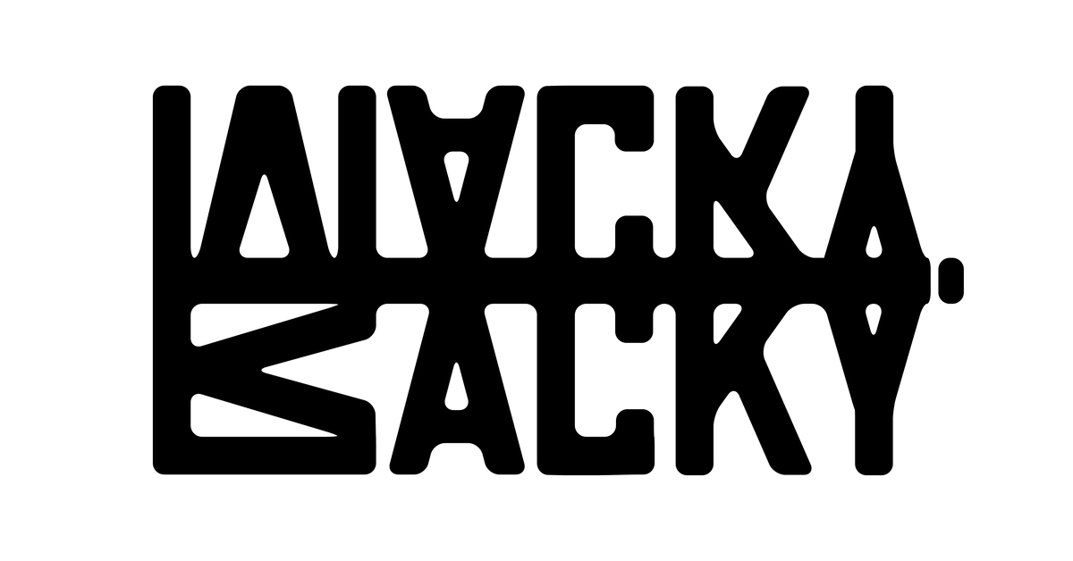 Collectable designer toy – wacky-backy